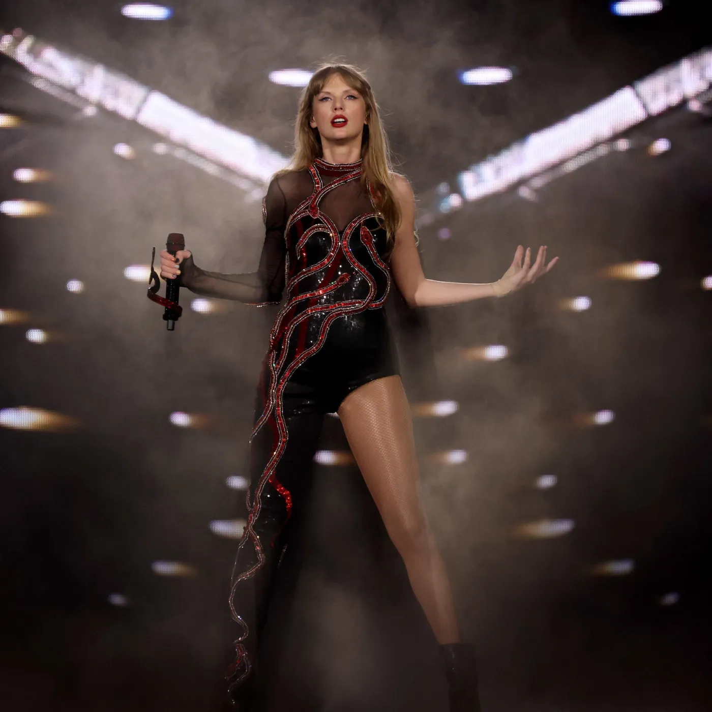 Taylor Swift: The Secrets Behind Her Record-Breaking Eras Tour