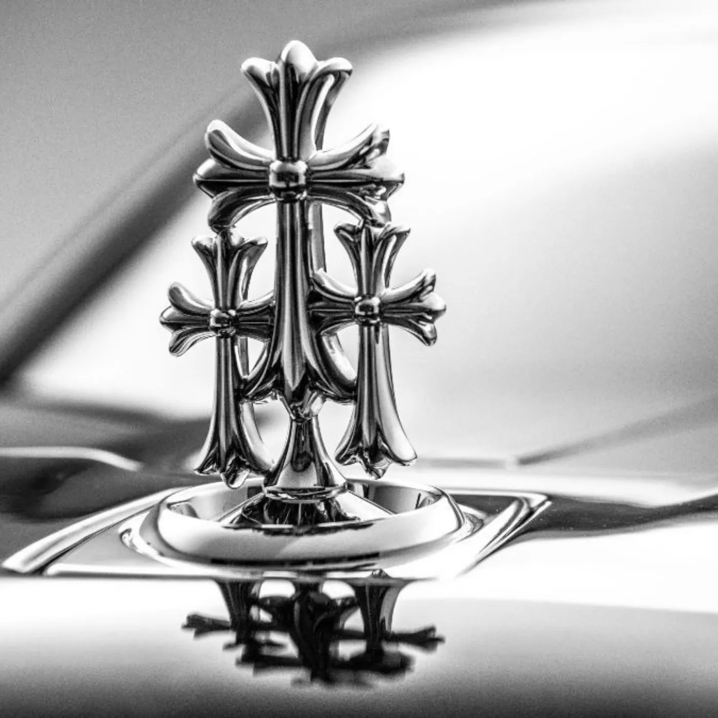 The Inside Story Of Drake’s $1 Million Custom SUV That Took Luxury To A ...